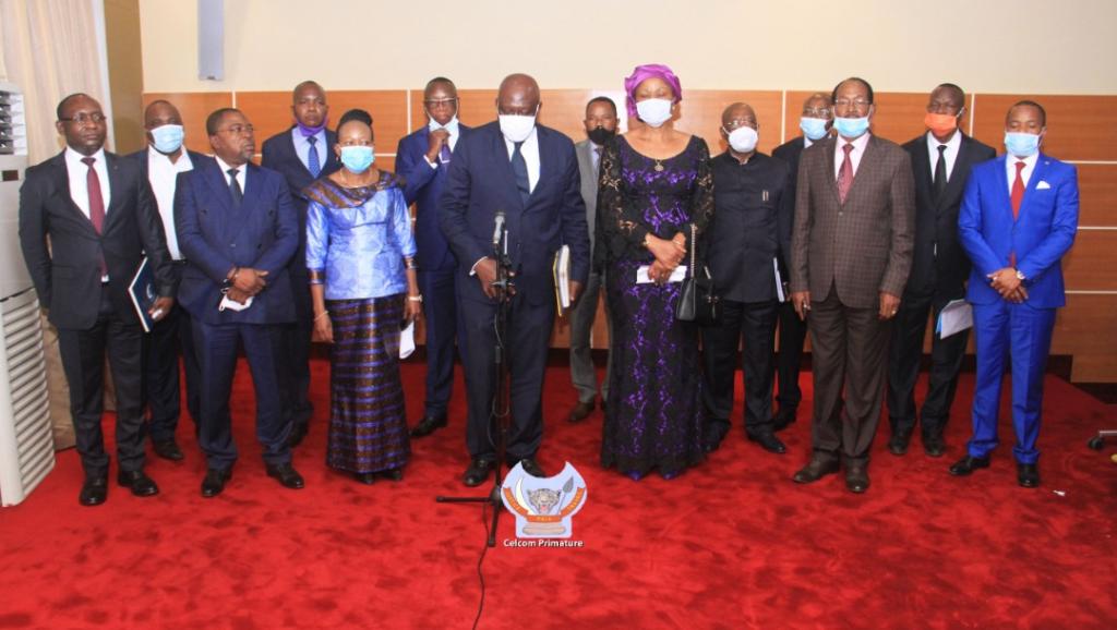 RDC : les députés et sénateurs de la Lomami déposent un mémo à la ... RDC : les députés et sénateurs de la Lomami déposent un mémo à la ...